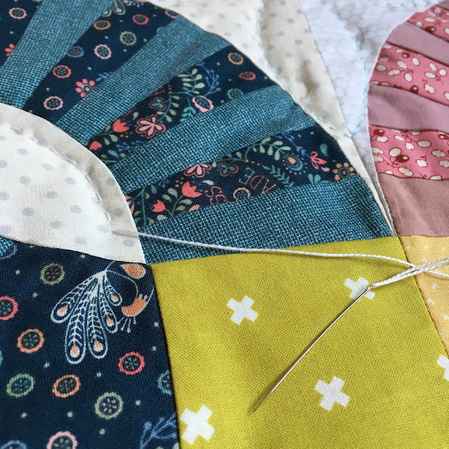 Pickle Dish mini quilt / CHARM ABOUT YOU