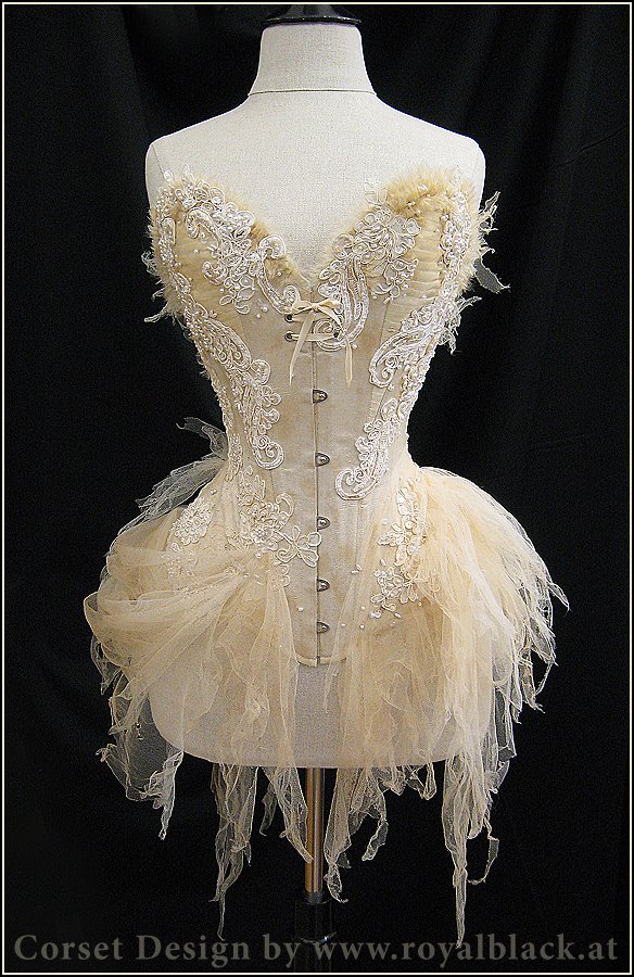 Miss Meadows' Pearls: Corsets