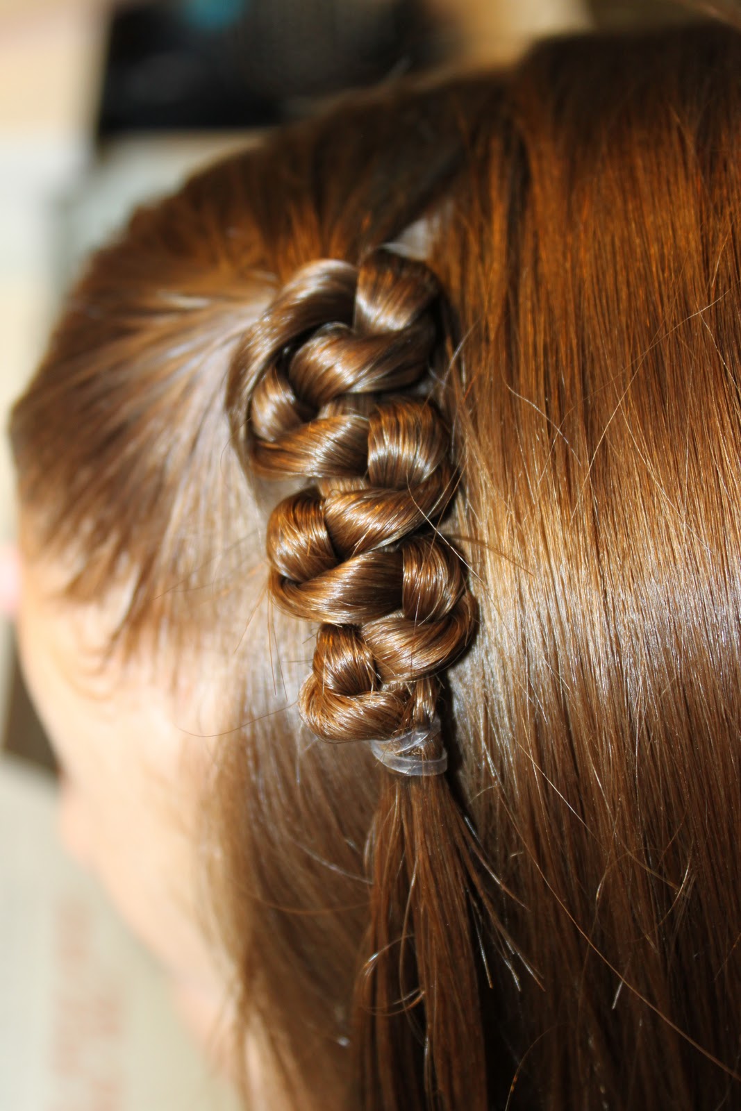 Hairstyles for Girls.. The Wright Hair: Scrunched Braid