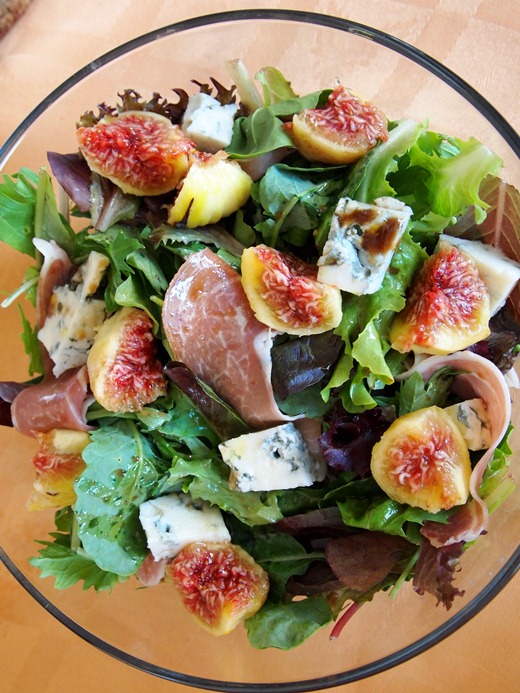 Σαλάτα με Σύκα, Γκοργκοντζόλα και Προσιούτο