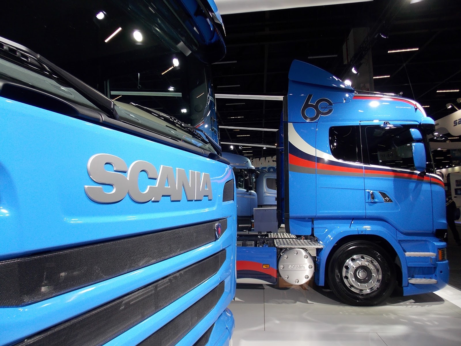 DIECIOCHO RUEDAS: XPI… LA NUEVA GENERACIÓN DE MOTORES SCANIA… EN ...