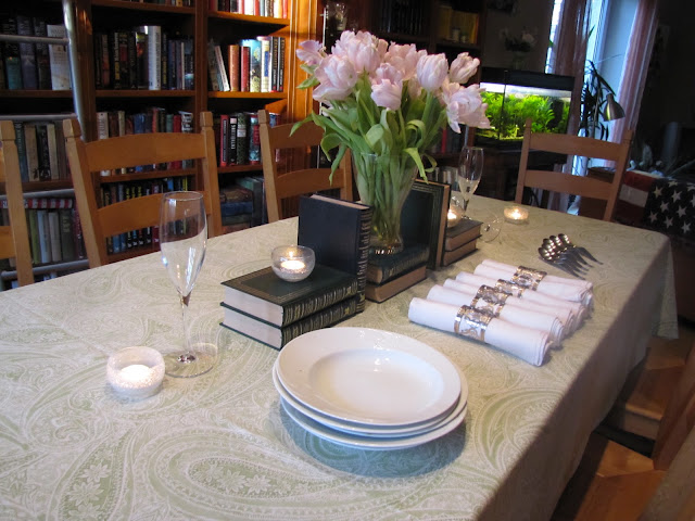 SupperTableTalk: A Table of Books and Flowers
