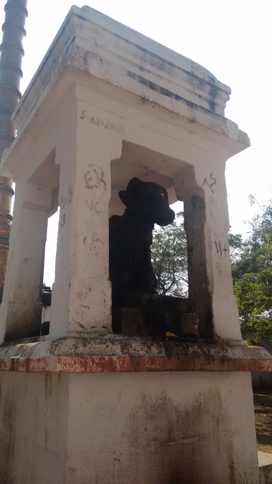 Tamilnadu Tourism: Oondreeswarar Temple, Poondi – The Temple