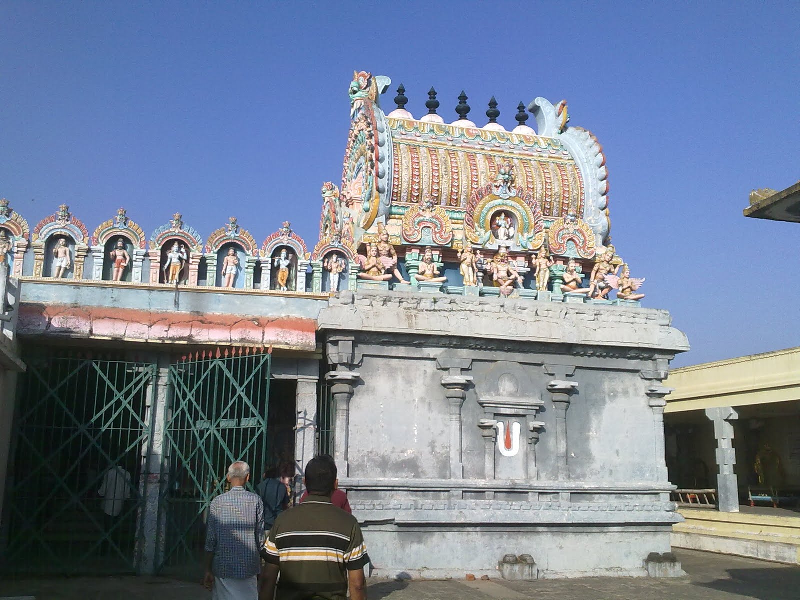 Dhivya Dharsanam: Pazhaiya Seevaram Sri Lakshmi Narasimhar