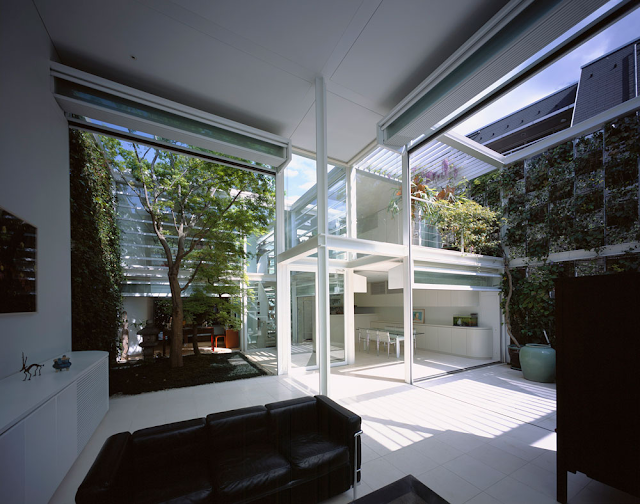 three hundred words: Shutter House for a Photographer, Shigeru Ban