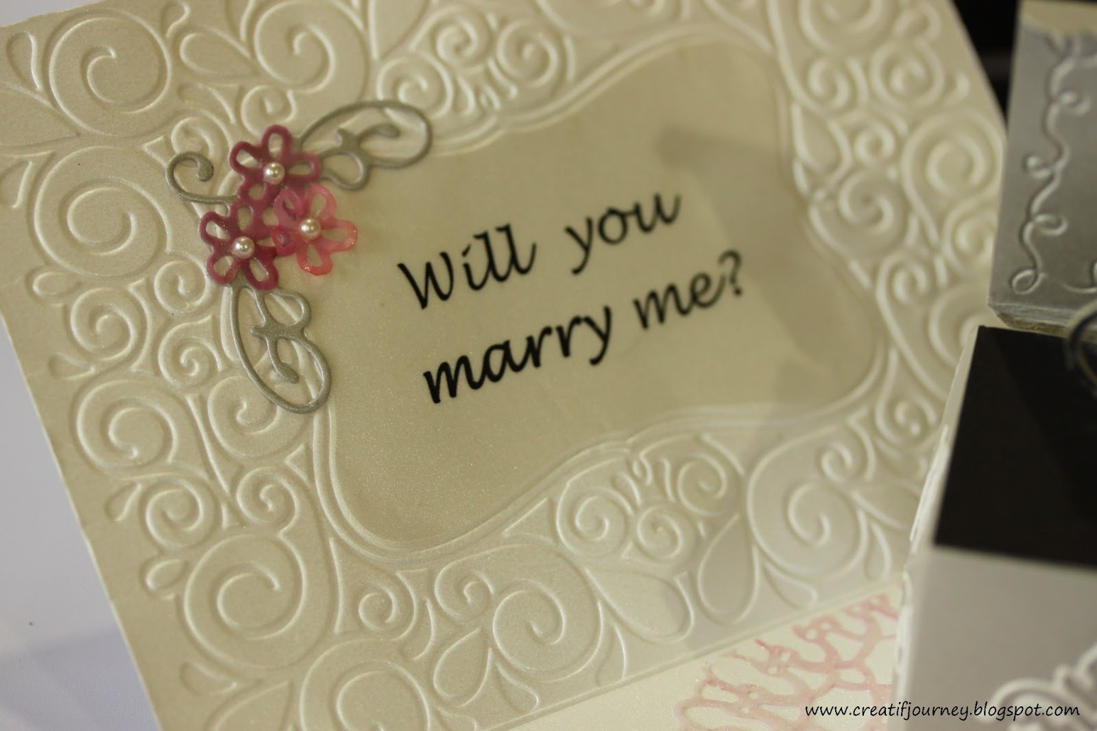 Creatif Journey: Pop up Proposal Card