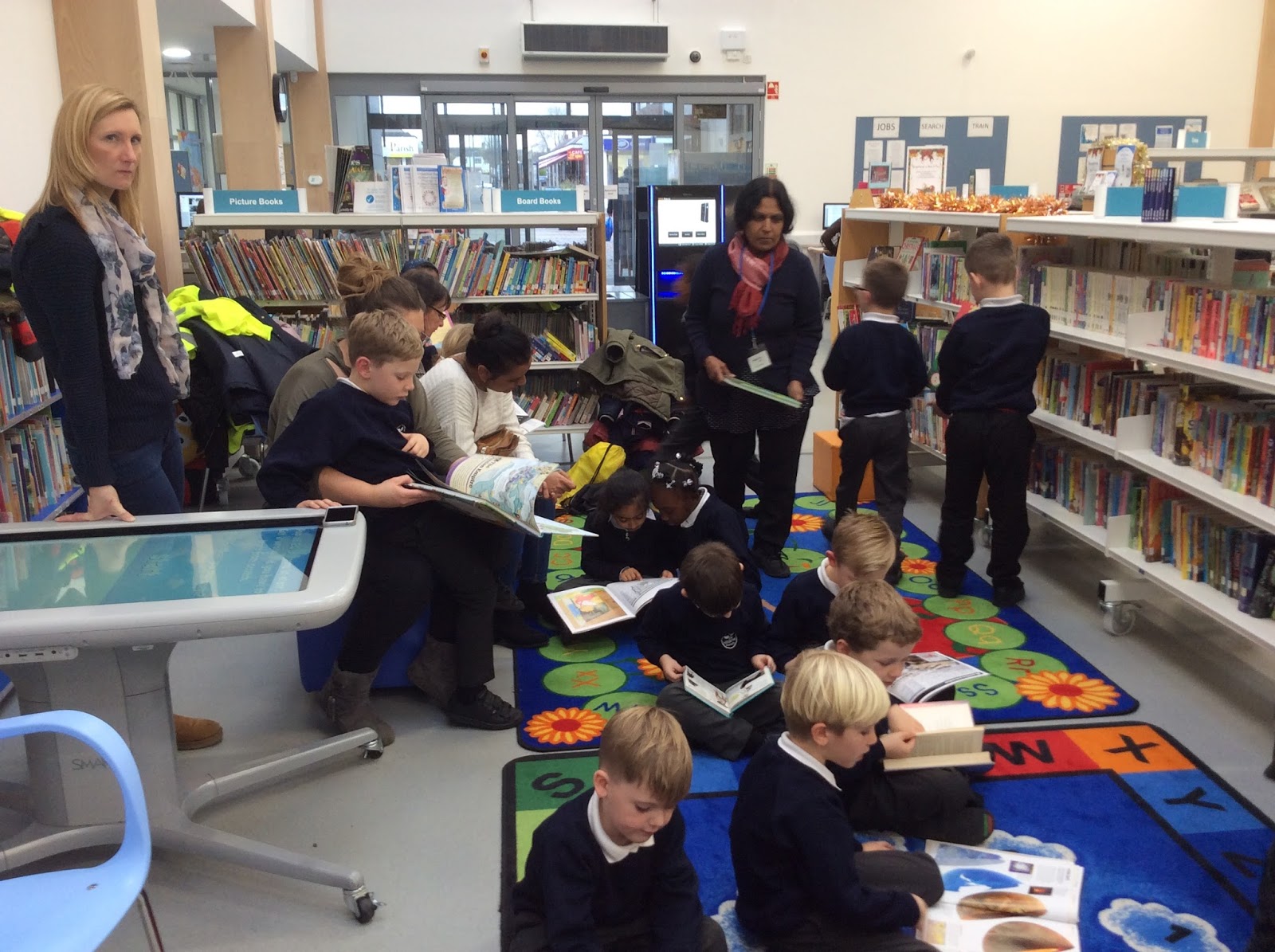 Year 1 Library Visit :: Hilldene Primary School News