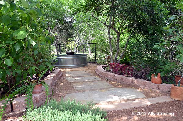 Garden Ally: Stock Tank Fountain