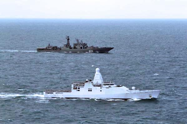 Asian Defence News: Dutch Navy patrol vessel HNLMS Groningen escorting ...