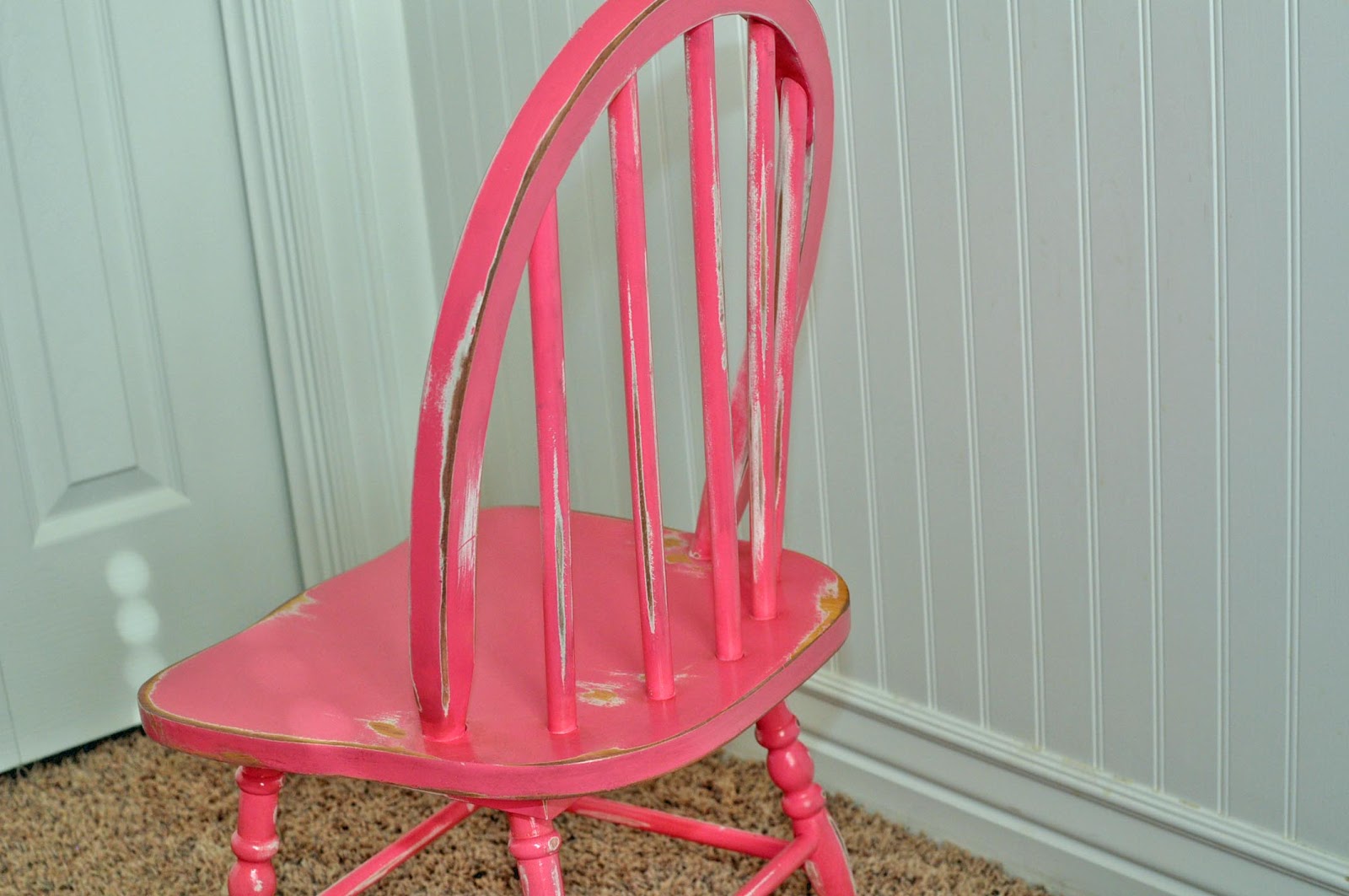 {Cleverly Crafty}: {Little} Pink Chair