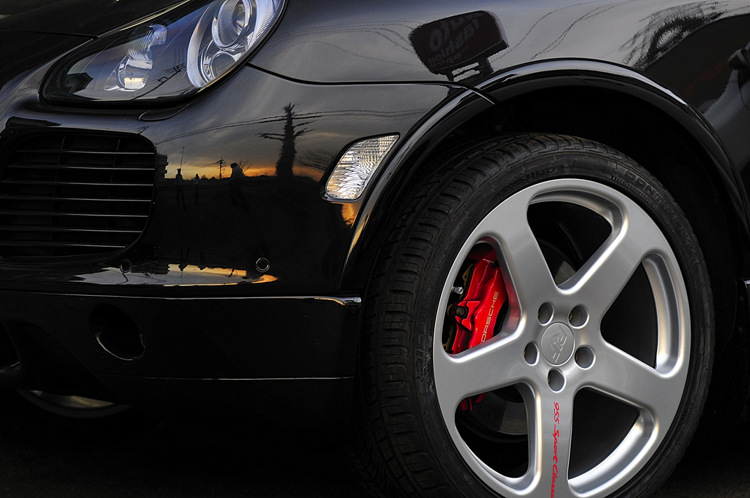 それは適度な75%の満足感。: 仙台の佐々木様、憧れのRUF 22インチを装着です。