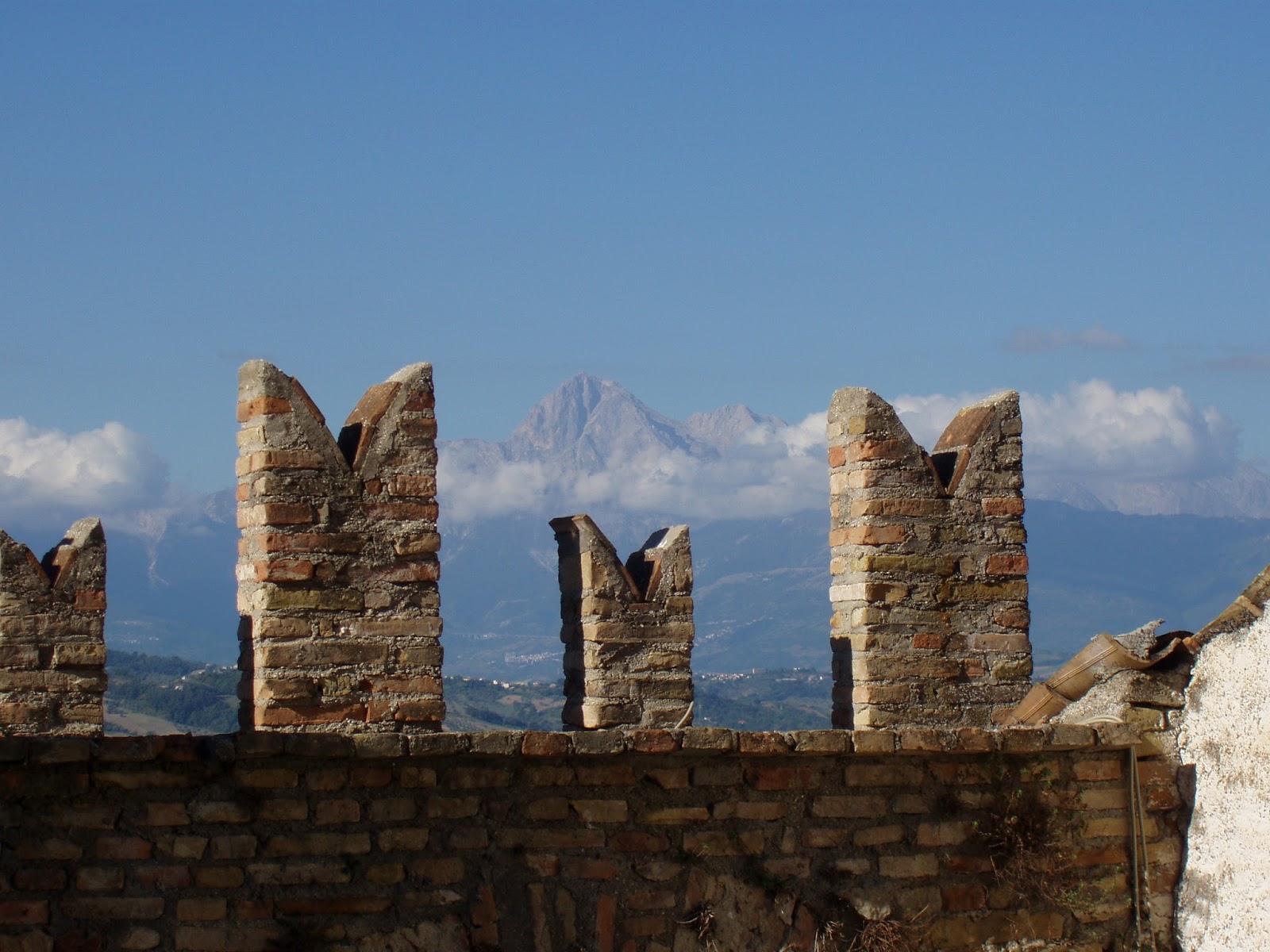 Paesaggio Teramano, rivista redatta da Sergio Scacchia: Castellalto: L ...