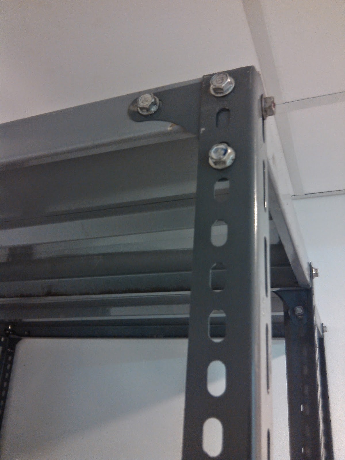 Ide Terkini 52+ Bikin Rak Dari Besi Siku Lubang