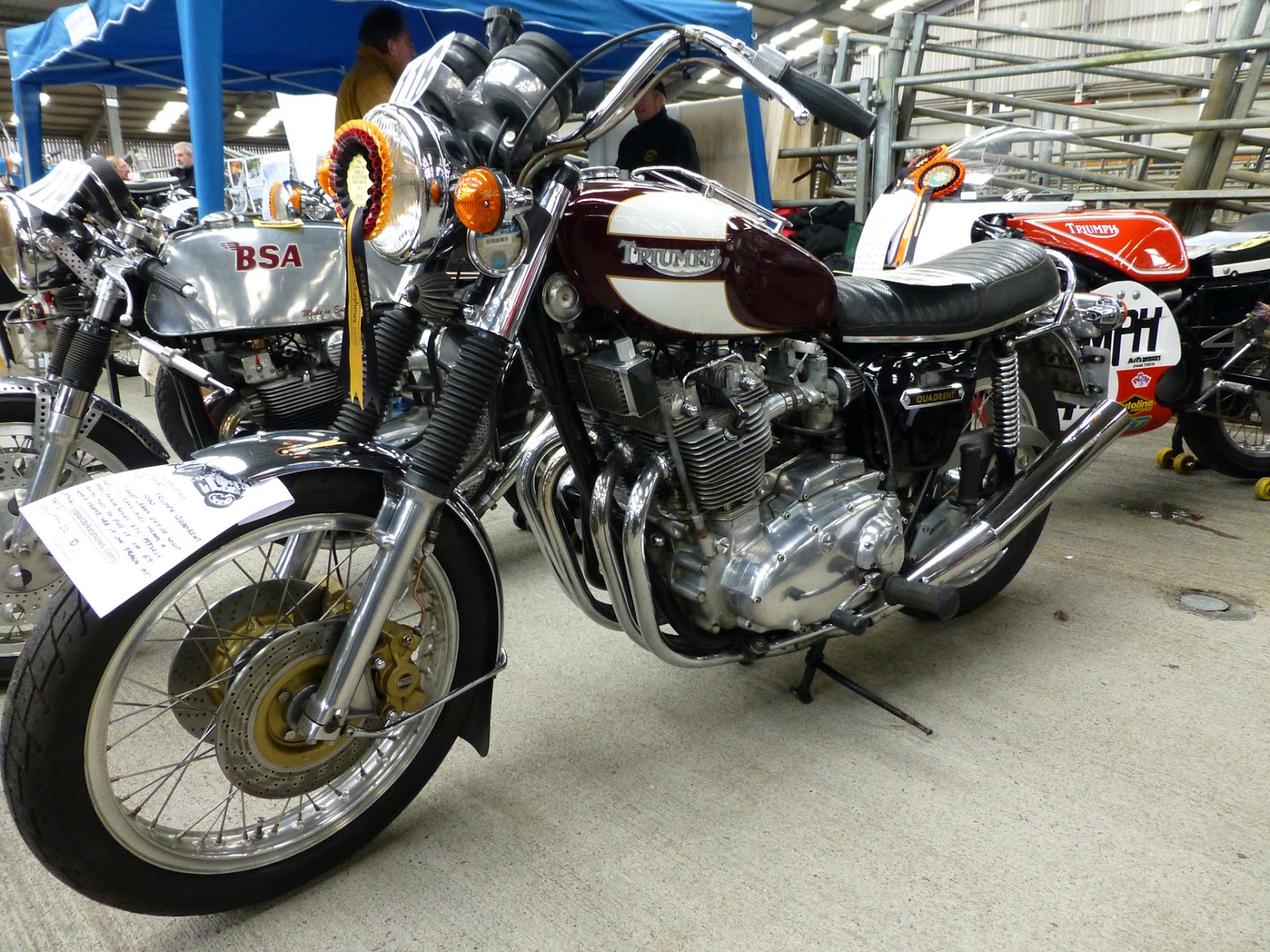 Barries Biking Blether: Triumph Quadrant