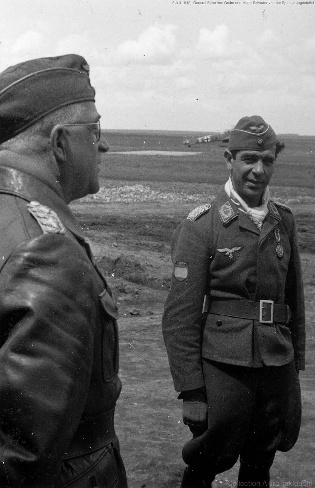 Ritterkreuzträger: February 2016