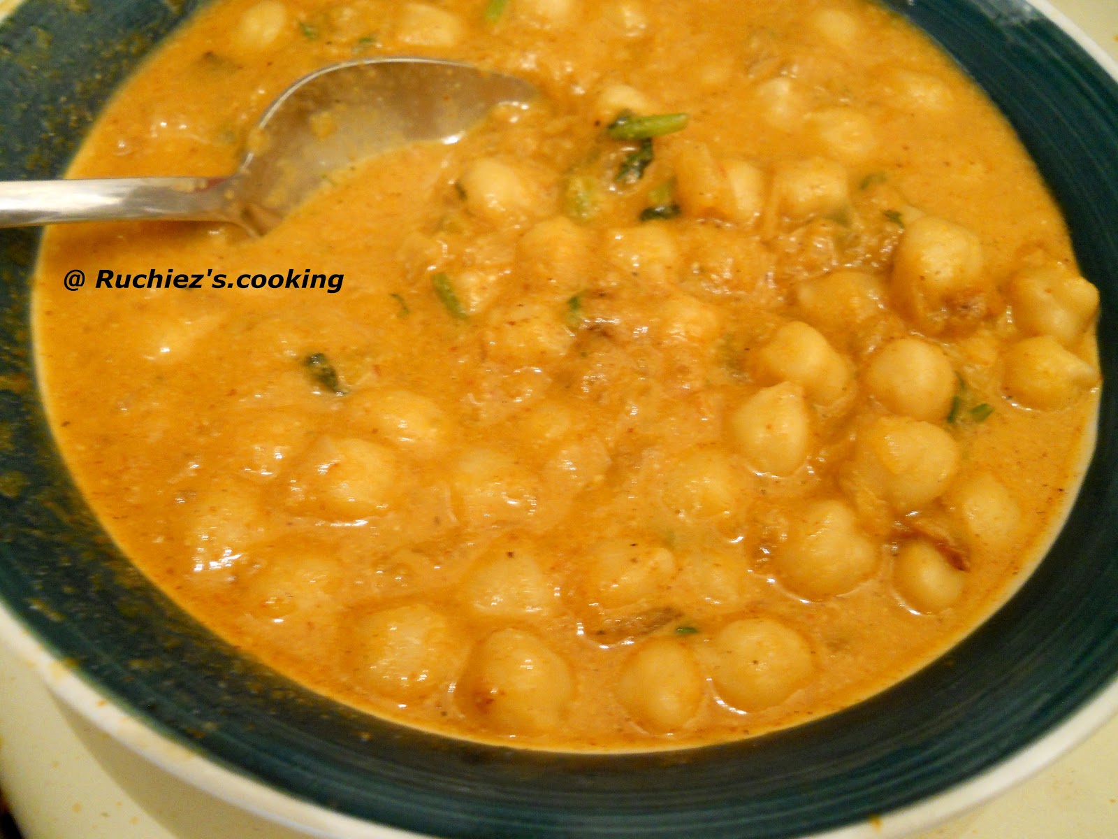 RUCHIEZ's: CHANNA MASALA/ SUNDAL CURRY FOR CHAPATI