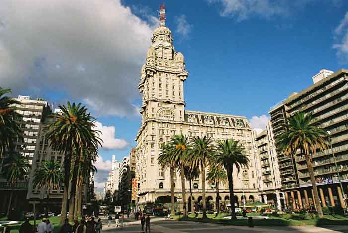 La Maestra Uruguaya: Montevideo - Capital de Uruguay
