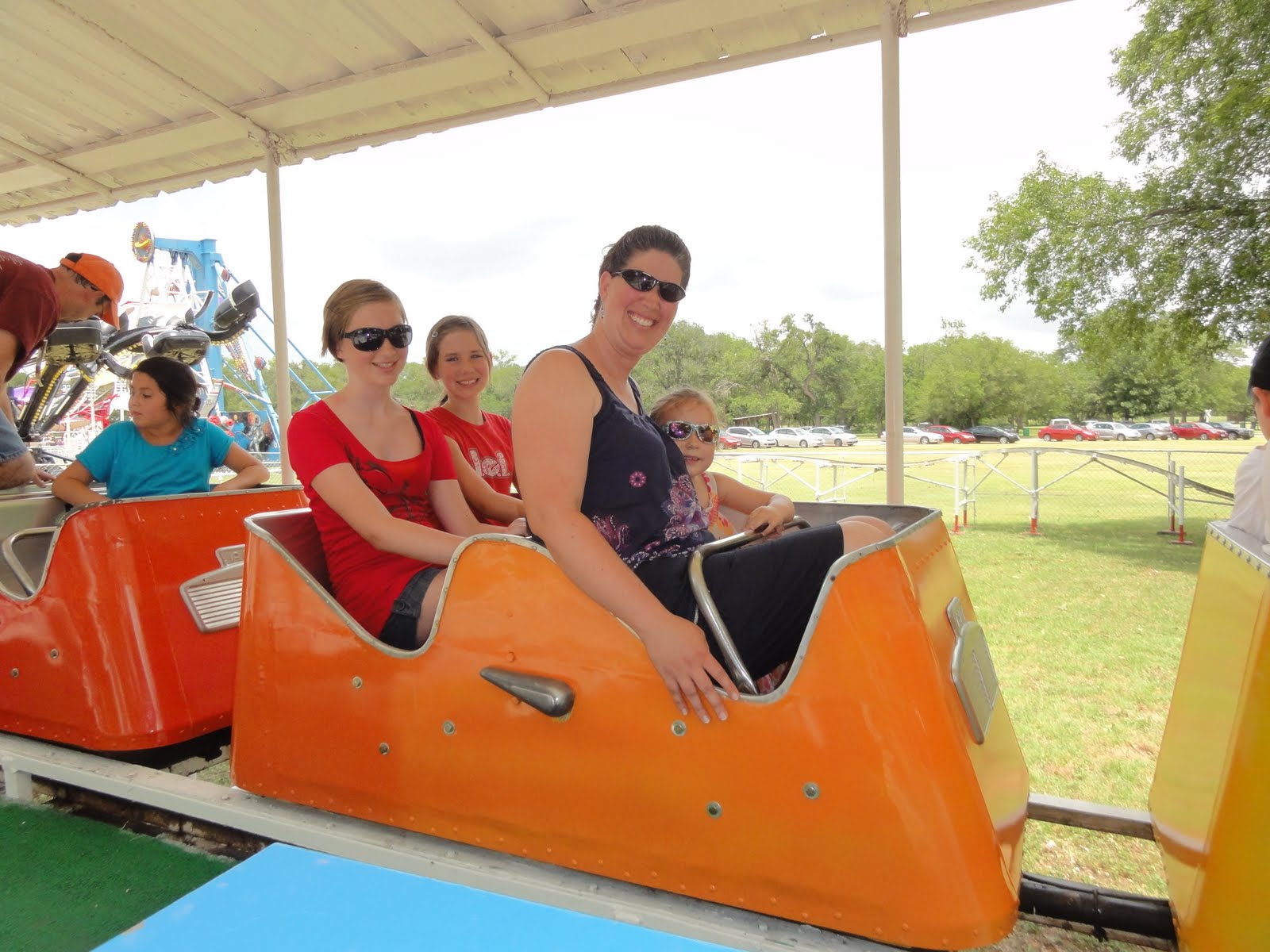 The Lee Family: Sandy Lake Amusement Park