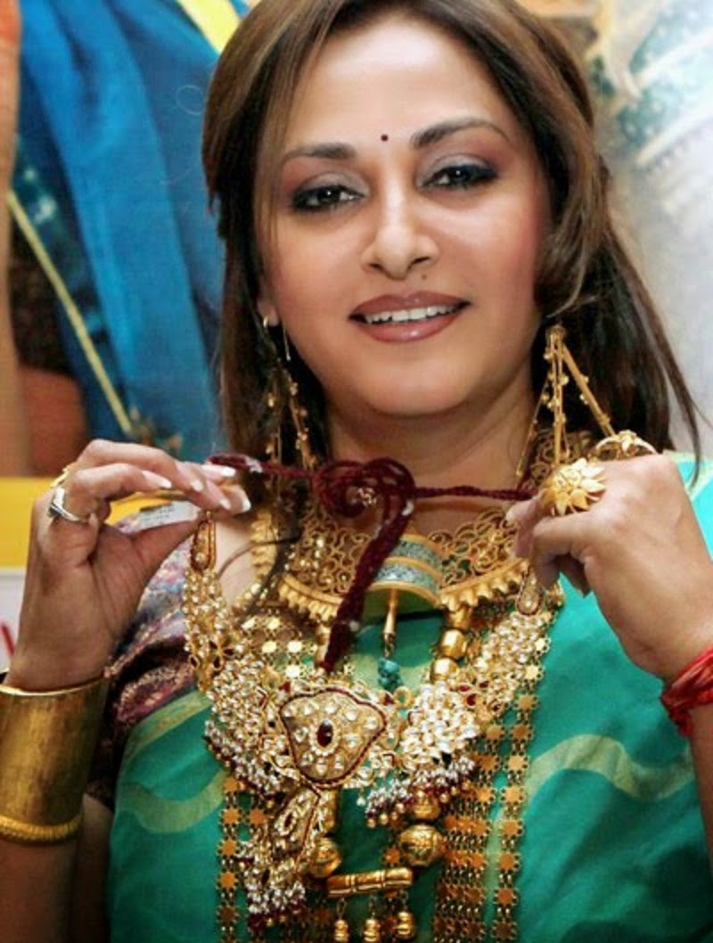 Jaya Prada HD Wallpaper | Filmi Duniya
