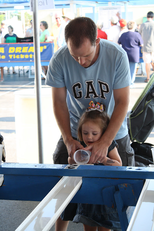 Tiffany, Chris and Ava: Minnow Races