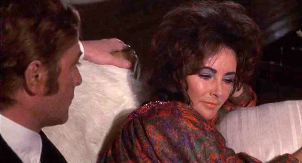 DREAMS ARE WHAT LE CINEMA IS FOR...: Elizabeth Taylor
