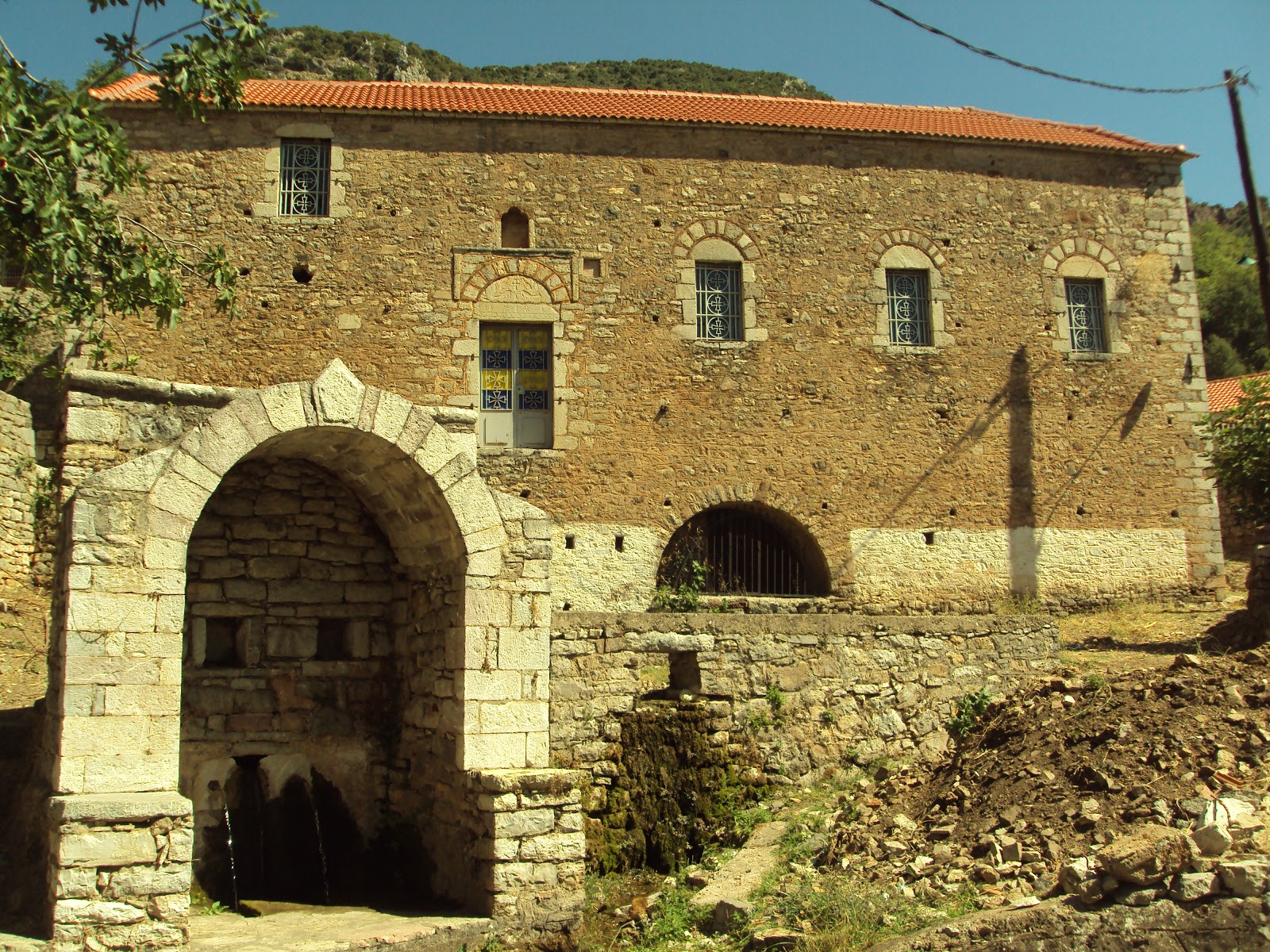 Ερύμανθος Κοινωφελής Εργασία: Τα Χωριά Νότια του Ερυμάνθου - Λειβάρτζι