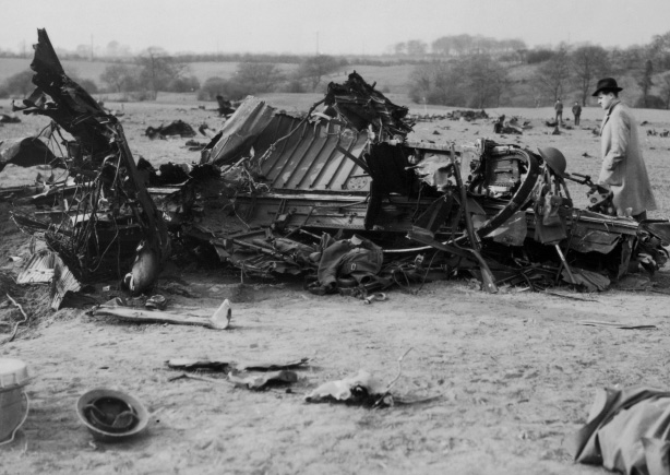 Lostock Gralam pictures: Lostock Gralam aircraft crash site