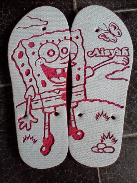 jual sandal swallow ukir unik dan menarik: sendal ukir, material 100% ...