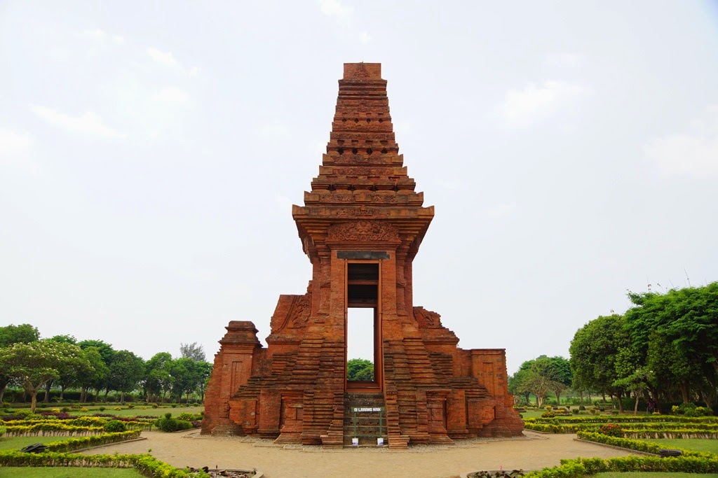 Pendirian Majapahit (Raden Wijaya) - Hindu Alukta