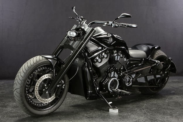 Men's Corner: Japanese BAD LAND Harley Davidson V-ROD 330