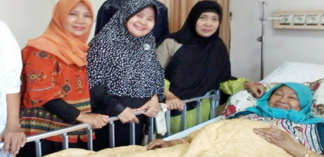 Innalillahi, Tokoh Perempuan Indonesia Tuty Alawiyah Meninggal Dunia ...