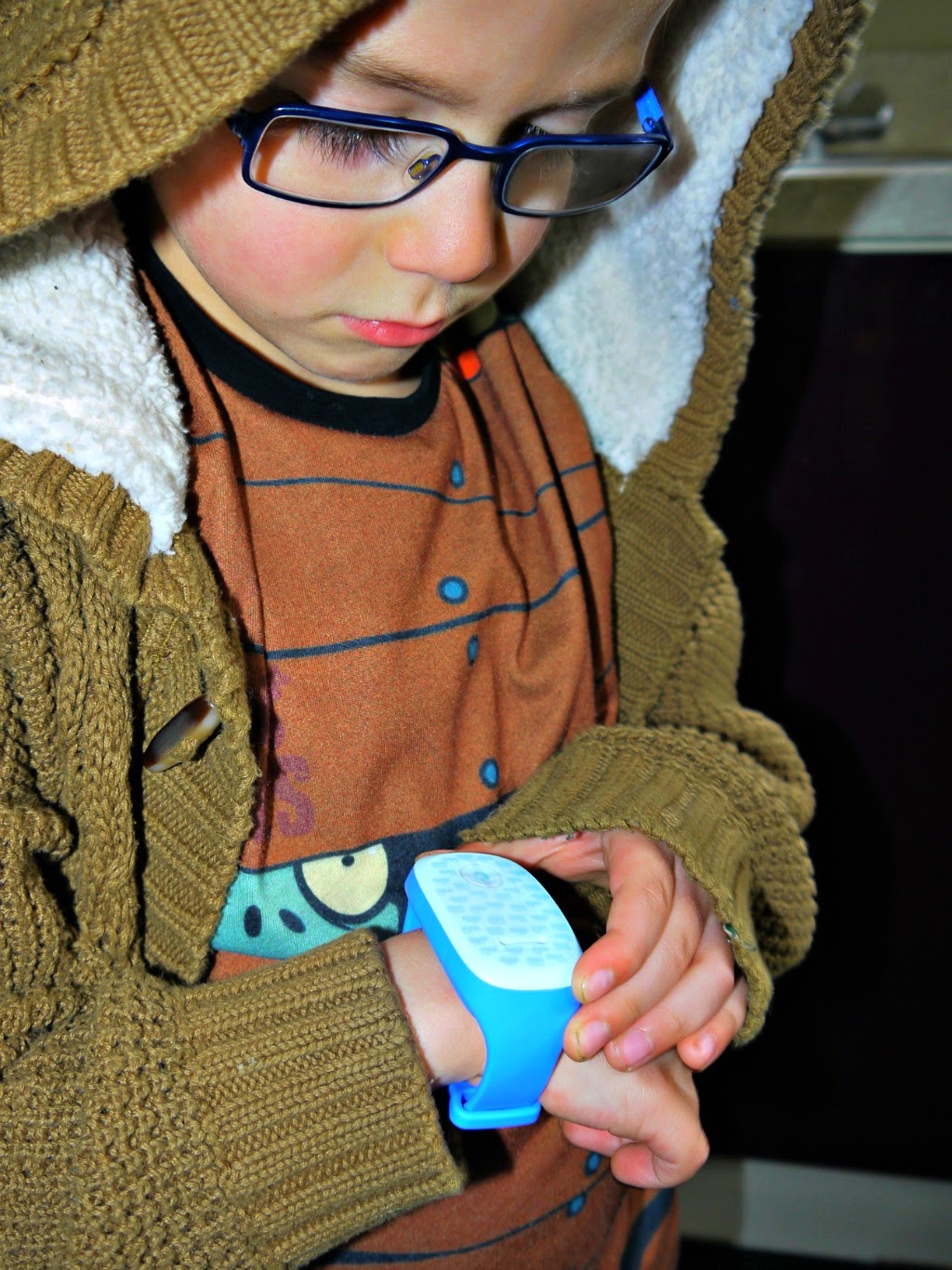 Inside the Wendy House: LG Kizon Review - keeping kids safe with a ...