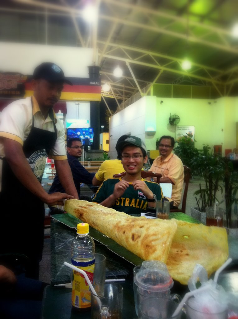 Travelholic: Mamak! Roti KLCC Satu!!! Travelholic share-share