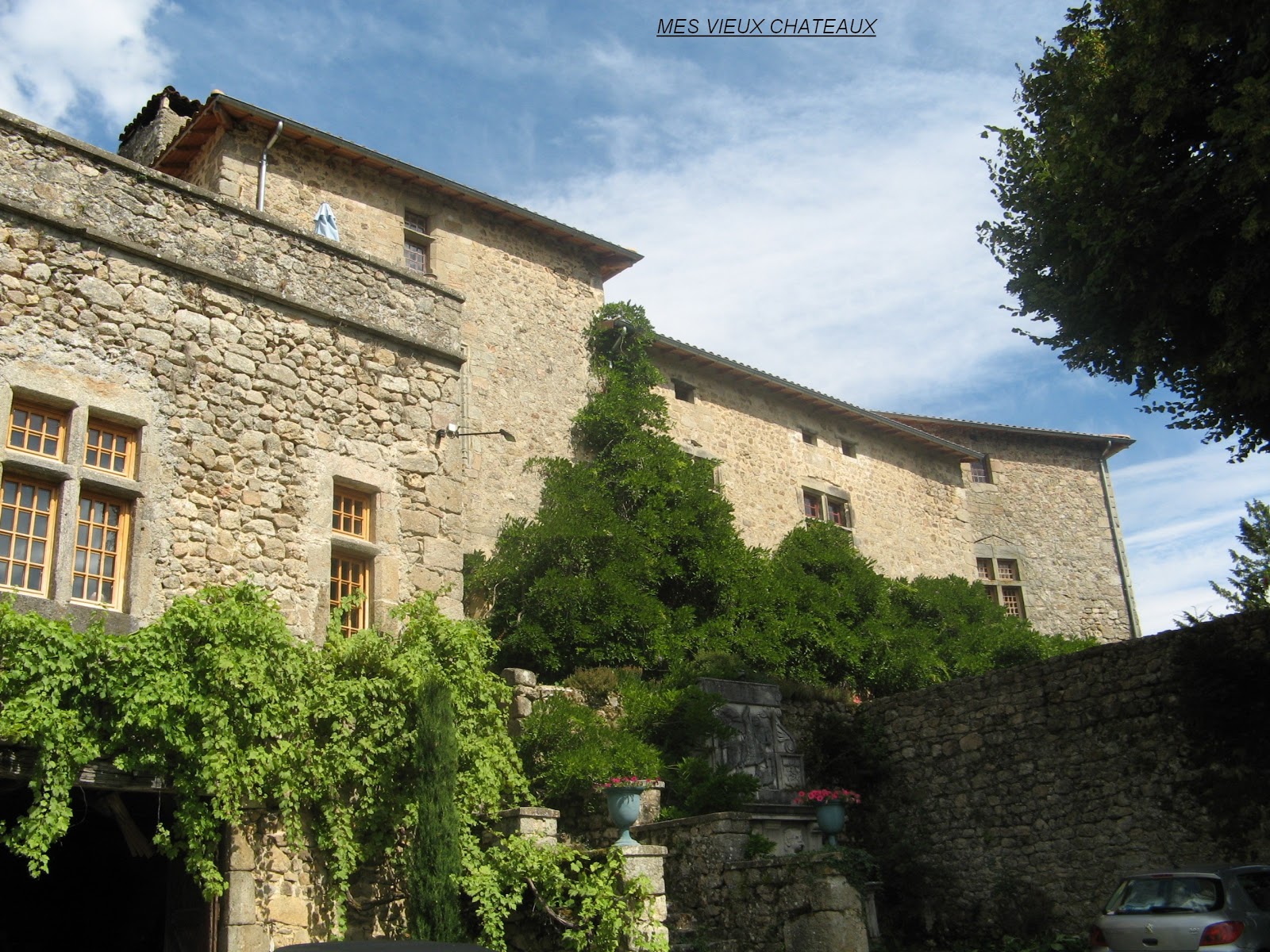 MES VIEUX CHATEAUX: Le chateau de Grozon