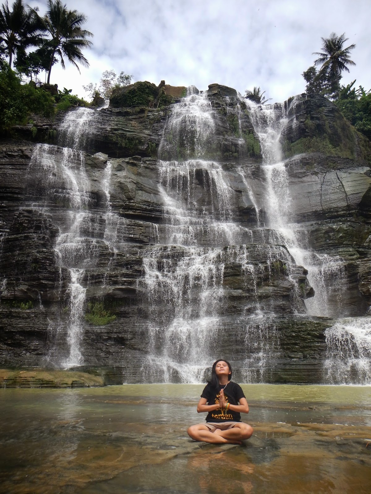 EKSOTISME PARIWISATA 'SURADE' SUKABUMI