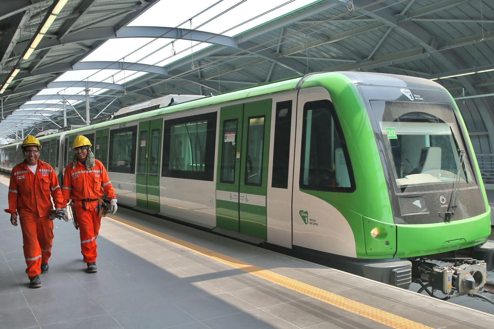 DESARROLLO PERUANO: Nuevos Trenes para la Línea 1: A Fin de Año se ...