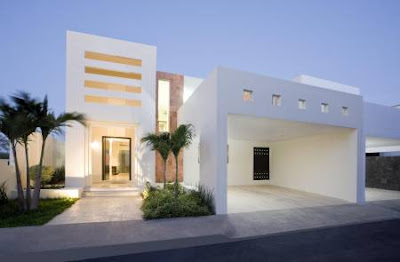 Elegante Fachada Minimalista con gran entrada