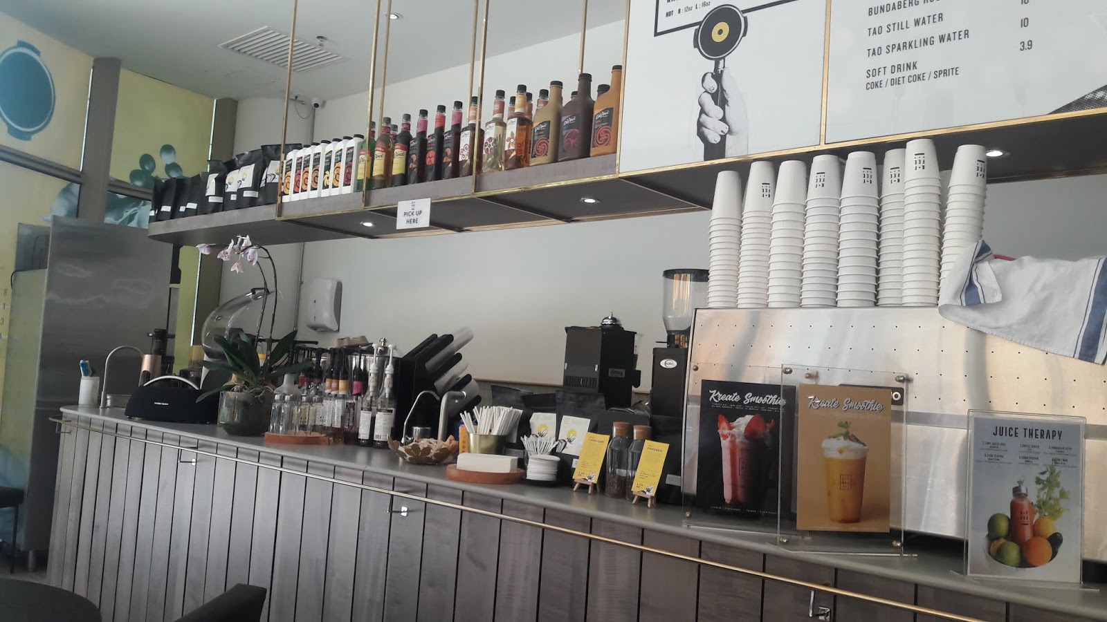 Yan's Family, Frens, Travel, And Food Journal: KoFFEE Bar at CVS KL