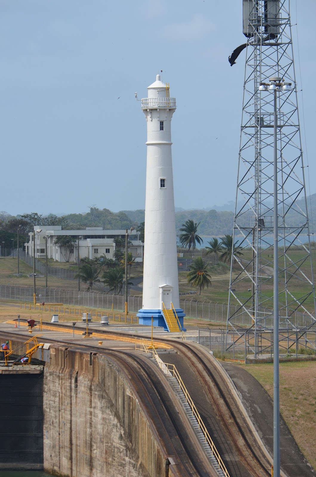 Neal's Lighthouse Blog: Gatun Northbound Rear Lighthouse - Gatun, Panama