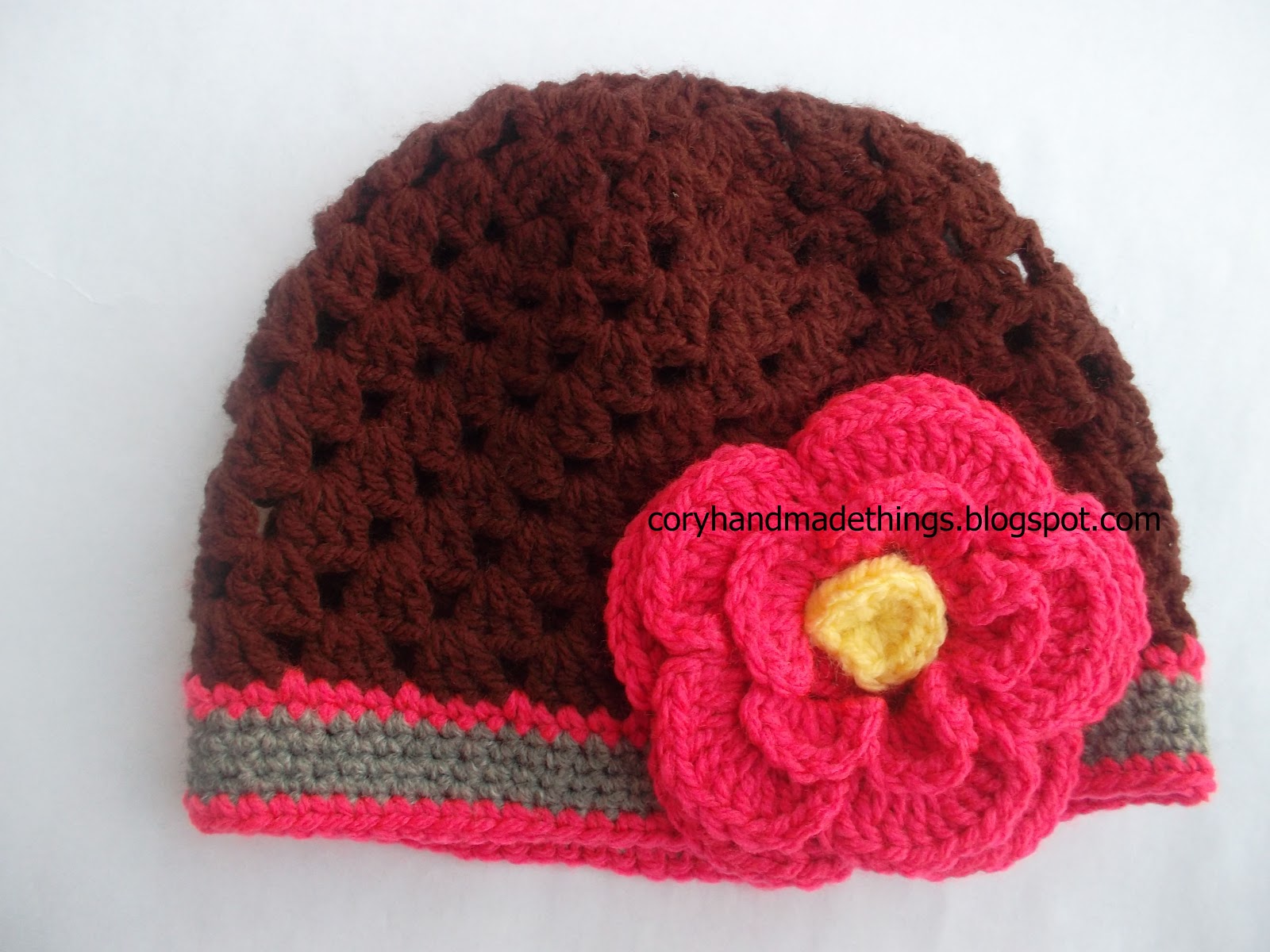 Cory handmade things: Caciuli si palariute crosetate