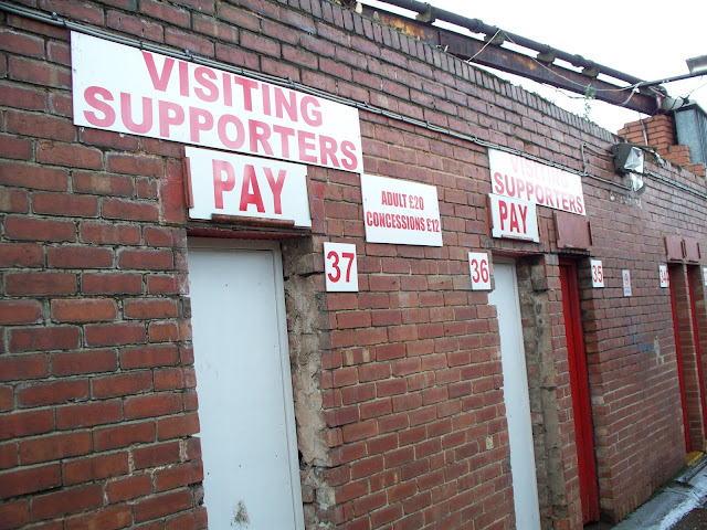 The Wycombe Wanderer: Rotherham United - Millmoor