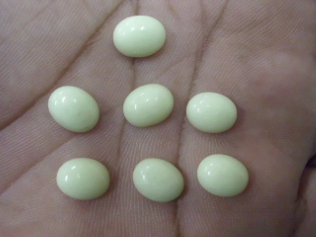 Watusiji Nusakambangan Gemstone: Batu Fosfor Putih Natural (10mm)