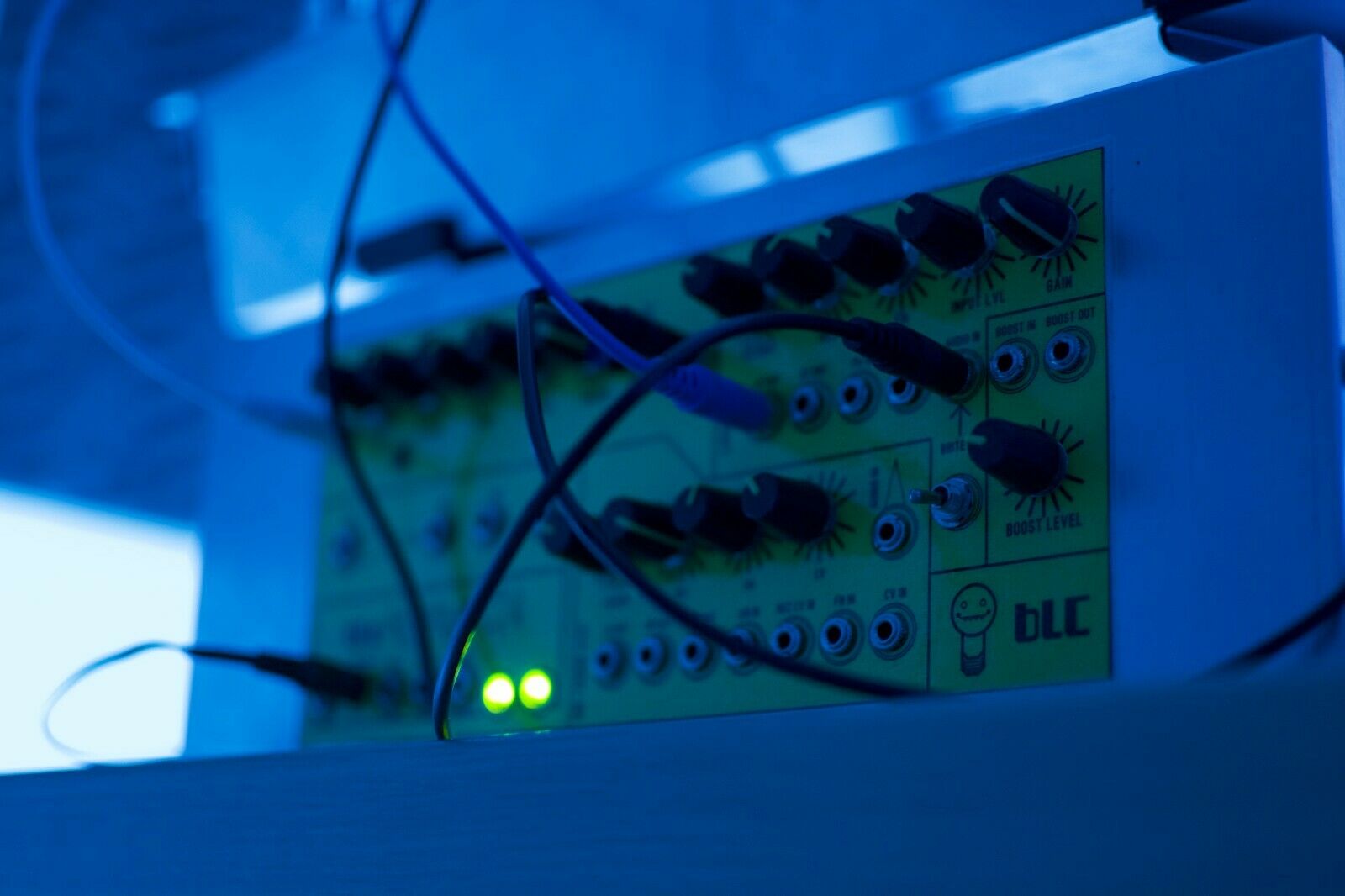 MATRIXSYNTH: Blue Lantern Evila modular synthesizer - Diode edition ...