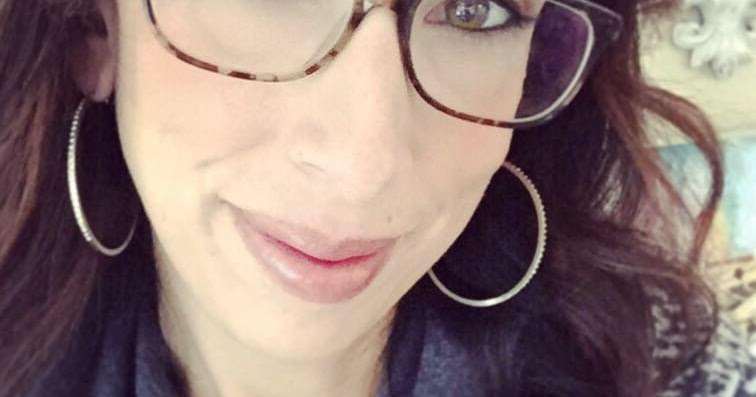 Artists Tell Their Stories: Ivy Newport, Mixed Media Artist, Tells Her ...