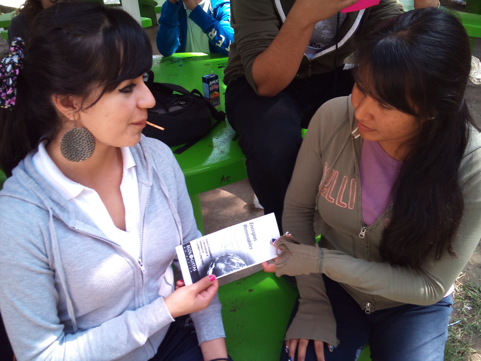 ENERGIAS ALTERNATIVAS CBTIS 226: REPARTICION DE FOLLETOS