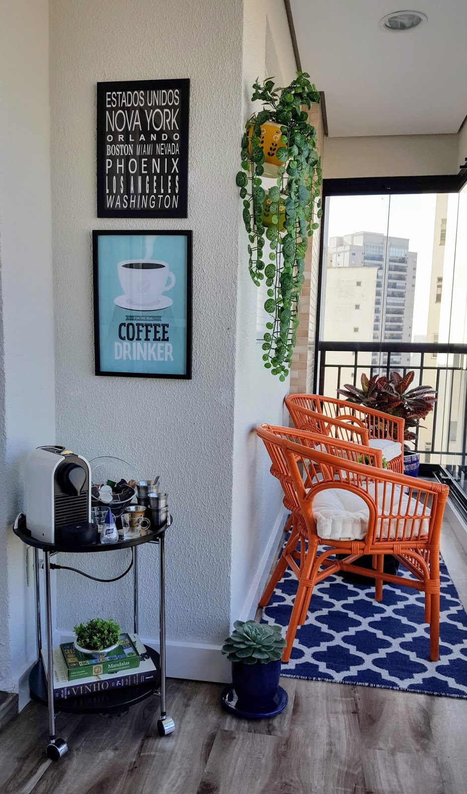 Varanda decorada com banco sob medida! - Jeito de Casa - Blog de ...