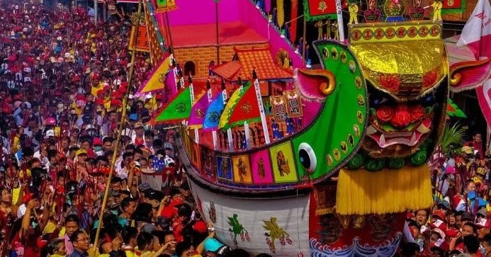 Sejarah Ritual Bakar Tongkang Di Bagansiapiapi - Sejarah Bagan Siapi Api