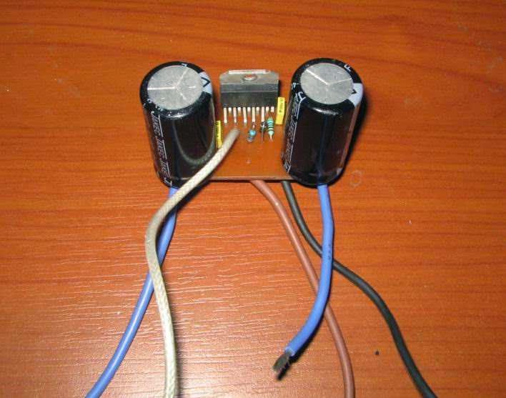 Amplificator cu 56W cu LM3875 | Scheme Electrice