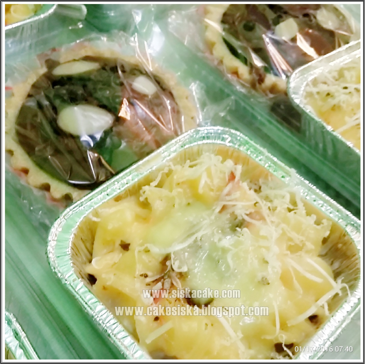 siska cake: snack box pagi