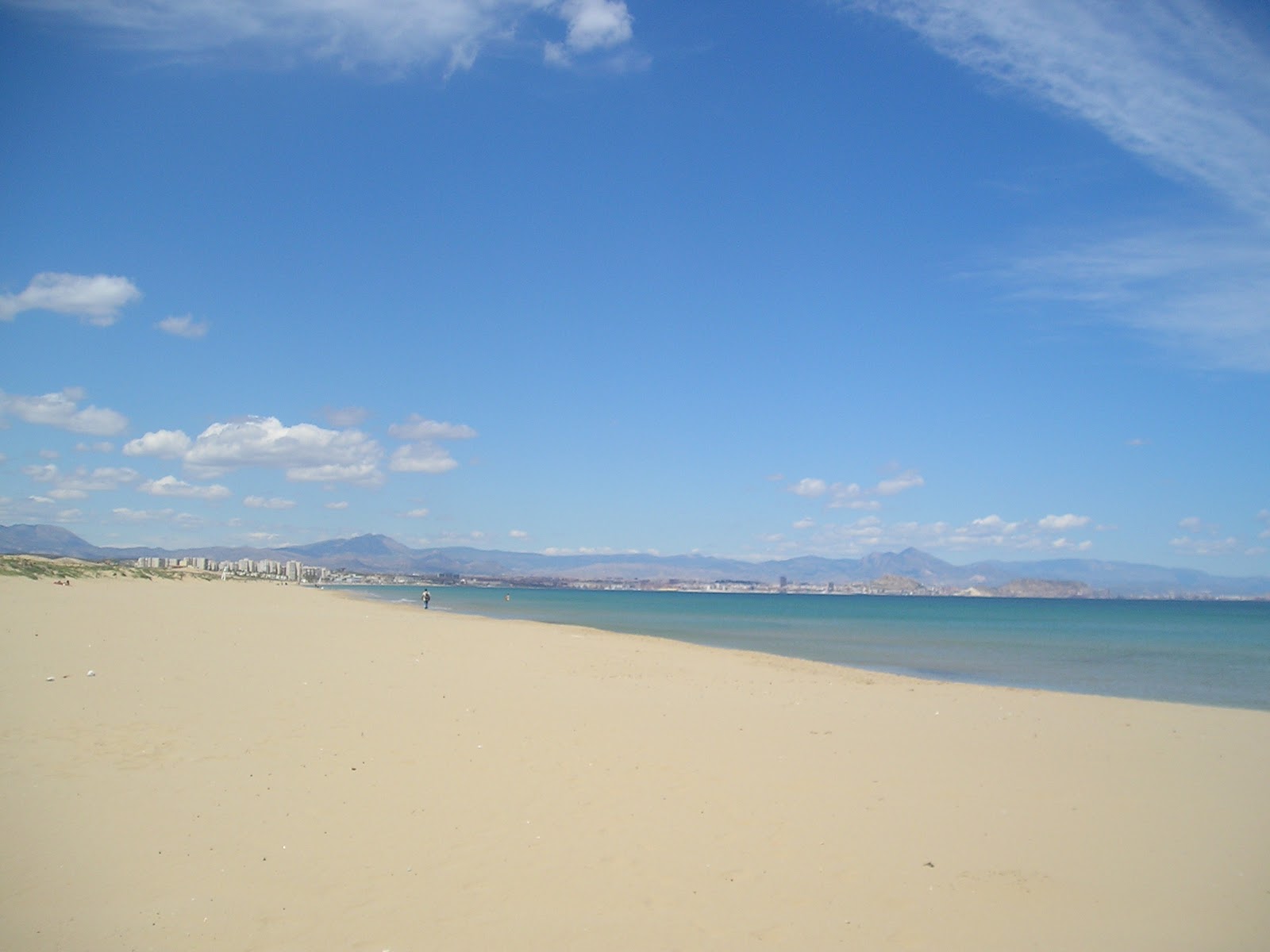 Fotografia viajera Lacoma 07: Playa de Arenales del Sol - Alicante